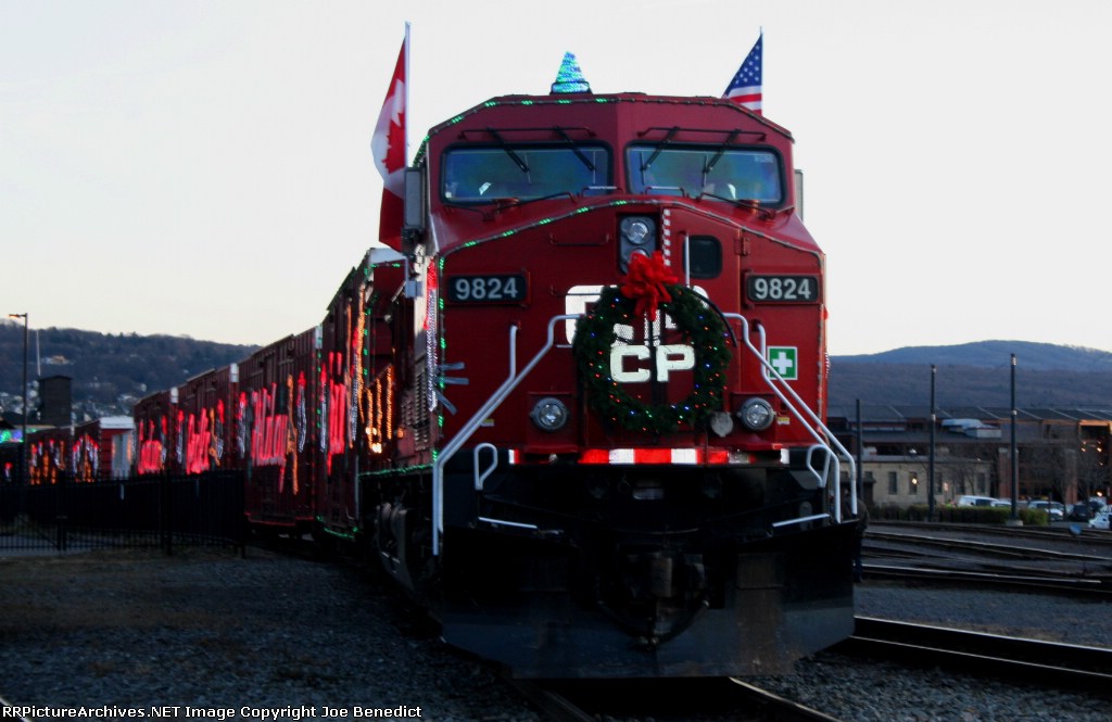 CP Holiday Train